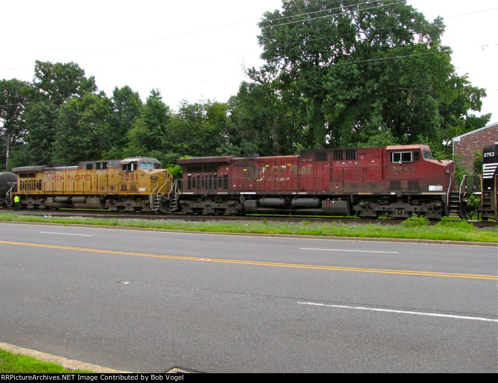 CP 9560 and UP 7081